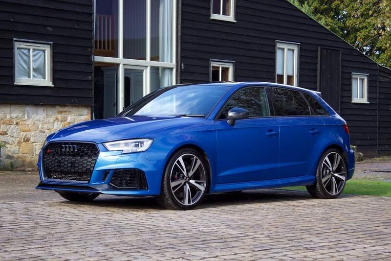 Used AUDI RS3 2019 Blue in East Grinstead, West Sussex | Sterling Motor ...
